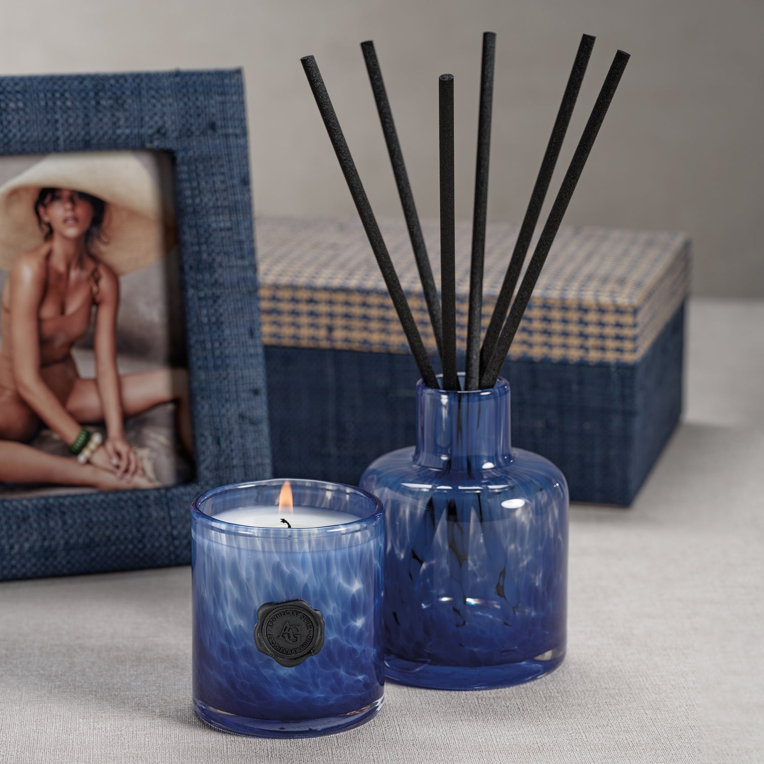 AG Opal Glass Reed Diffuser in Gift Box – CARLYLE AVENUE