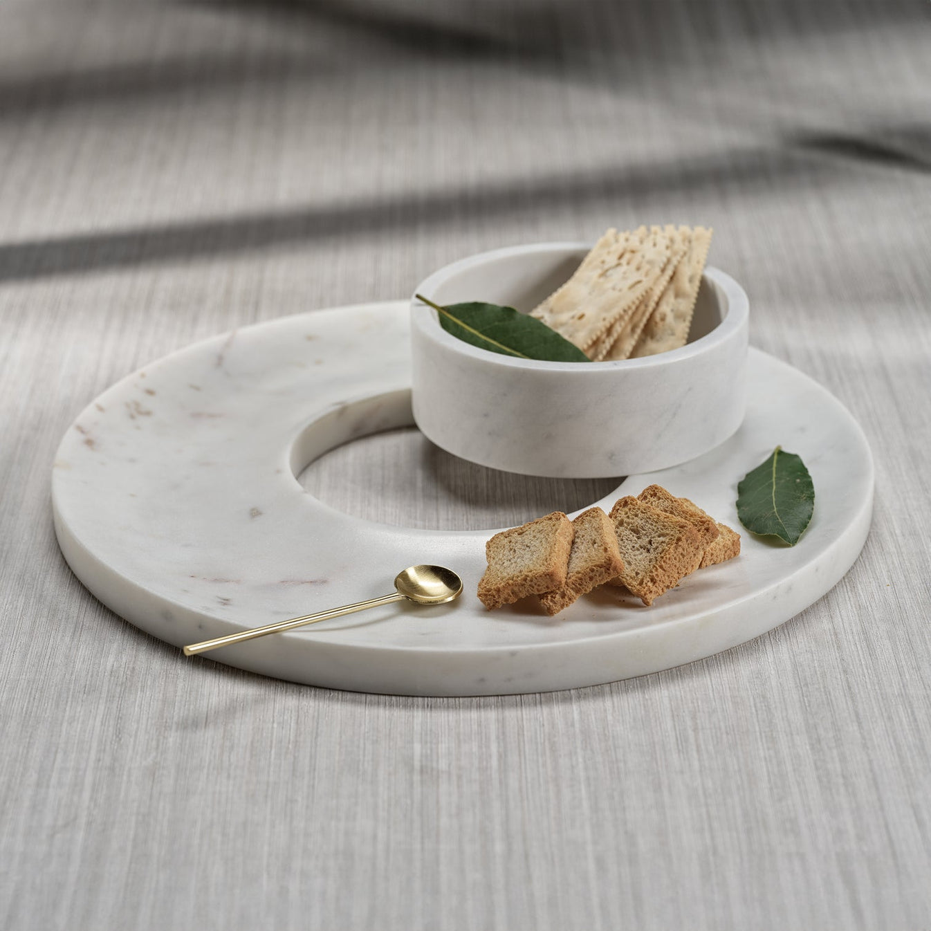 Marbella Marble Chip and Dip Server – CARLYLE AVENUE