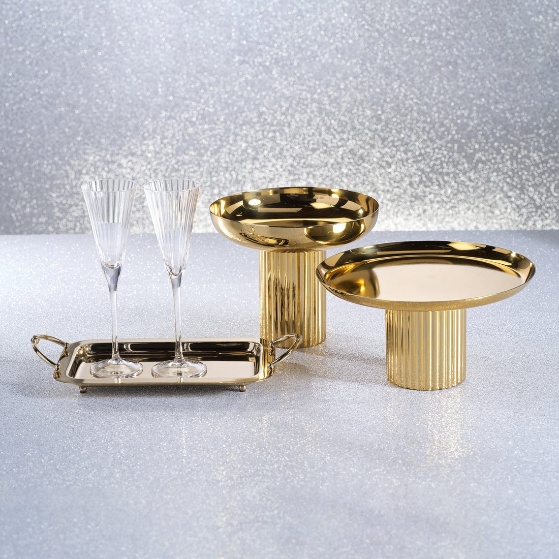 Footed Tray - Polished Gold – CARLYLE AVENUE