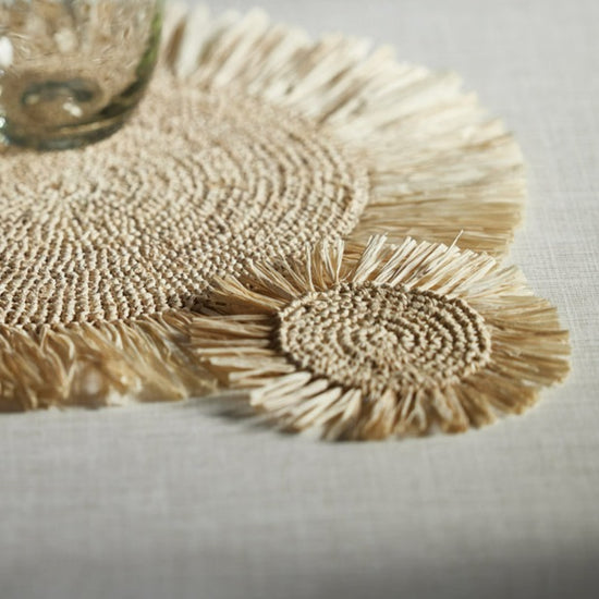 Fringed Palm Raffia Coasters – CARLYLE AVENUE