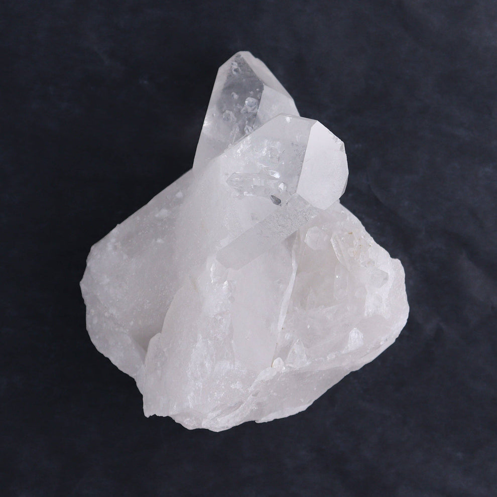 Quartz Clusters – CARLYLE AVENUE