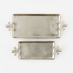 Skull & Bones Tray - Set of 2 Assorted – CARLYLE AVENUE